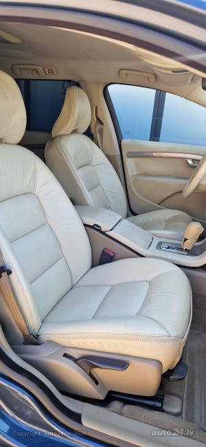 Zils Volvo XC70 2007 Tallina, ar dzinēja tilpumu 2.40 L un nobraukumu 328 tūkst. km par 5999 €, foto 13 vietnē AUTOMOTO.COM.LV