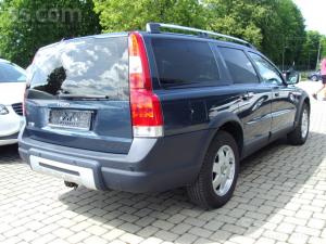 Blue Volvo XC70 2007 in Riga, with an engine capacity of 2.40 L and mileage of 214 thousand km for 7000 €, photo 4 on AUTOMOTO.COM.LV