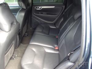 Blue Volvo XC70 2007 in Riga, with an engine capacity of 2.40 L and mileage of 214 thousand km for 7000 €, photo 6 on AUTOMOTO.COM.LV