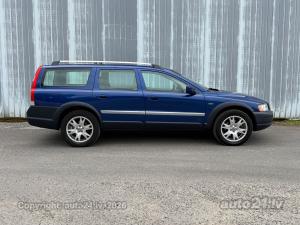 Blue Volvo XC70 2007 in Paide, with an engine capacity of 2.40 L and mileage of 299 thousand km for 6390 €, photo 7 on AUTOMOTO.COM.LV