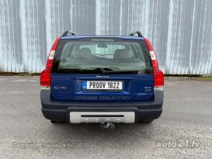 Blue Volvo XC70 2007 in Paide, with an engine capacity of 2.40 L and mileage of 299 thousand km for 6390 €, photo 8 on AUTOMOTO.COM.LV