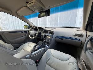 Blue Volvo XC70 2007 in Paide, with an engine capacity of 2.40 L and mileage of 299 thousand km for 6390 €, photo 11 on AUTOMOTO.COM.LV
