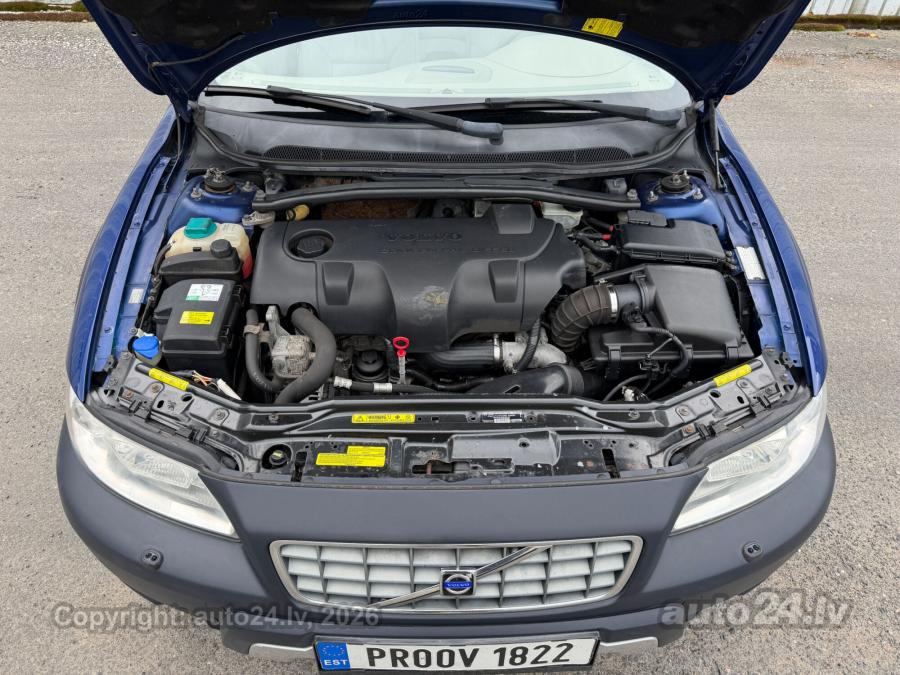 Blue Volvo XC70 2007 in Paide, with an engine capacity of 2.40 L and mileage of 299 thousand km for 6390 €, photo 23 on AUTOMOTO.COM.LV