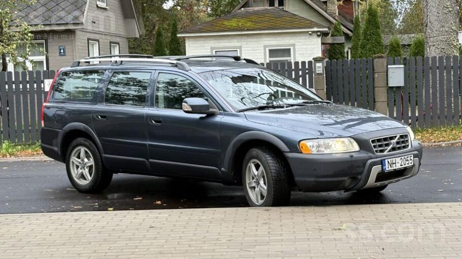 Zils Volvo XC70 2007 Jūrmala, ar dzinēja tilpumu 2.40 L un nobraukumu 289 tūkst. km par 4100 €, foto 5 vietnē AUTOMOTO.COM.LV