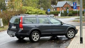 Zils Volvo XC70 2007 Jūrmala, ar dzinēja tilpumu 2.40 L un nobraukumu 289 tūkst. km par 4100 €, foto 6 vietnē AUTOMOTO.COM.LV