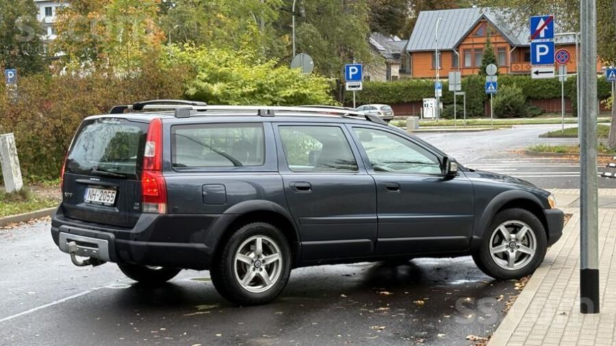 Zils Volvo XC70 2007 Jūrmala, ar dzinēja tilpumu 2.40 L un nobraukumu 289 tūkst. km par 4100 €, foto 6 vietnē AUTOMOTO.COM.LV