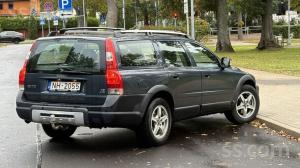 Zils Volvo XC70 2007 Jūrmala, ar dzinēja tilpumu 2.40 L un nobraukumu 289 tūkst. km par 4100 €, foto 7 vietnē AUTOMOTO.COM.LV