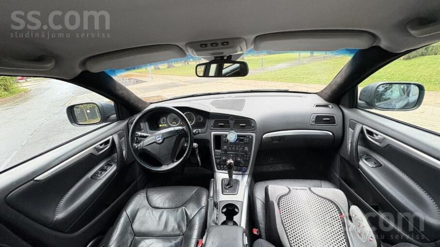 Zils Volvo XC70 2007 Jūrmala, ar dzinēja tilpumu 2.40 L un nobraukumu 289 tūkst. km par 4100 €, foto 11 vietnē AUTOMOTO.COM.LV