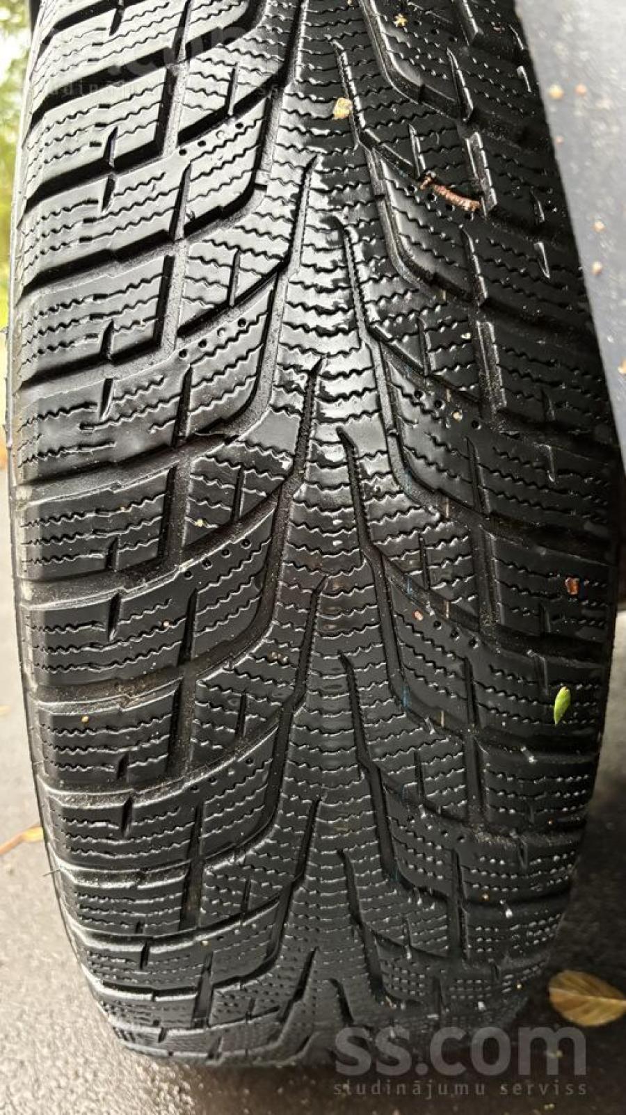 Zils Volvo XC70 2007 Jūrmala, ar dzinēja tilpumu 2.40 L un nobraukumu 289 tūkst. km par 4100 €, foto 13 vietnē AUTOMOTO.COM.LV