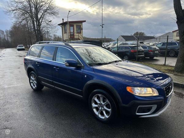Zils Volvo XC70 2008 Tauragė, ar dzinēja tilpumu 2.40 L un nobraukumu 266 tūkst. km par 4700 €, foto 2 vietnē AUTOMOTO.COM.LV