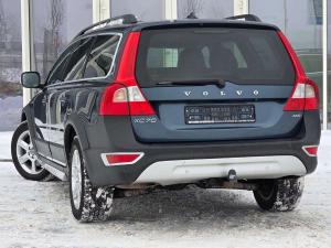 Blue Volvo XC70 2008 in Vilnius, with an engine capacity of 2.40 L and mileage of 272 thousand km for 7450 €, photo 6 on AUTOMOTO.COM.LV