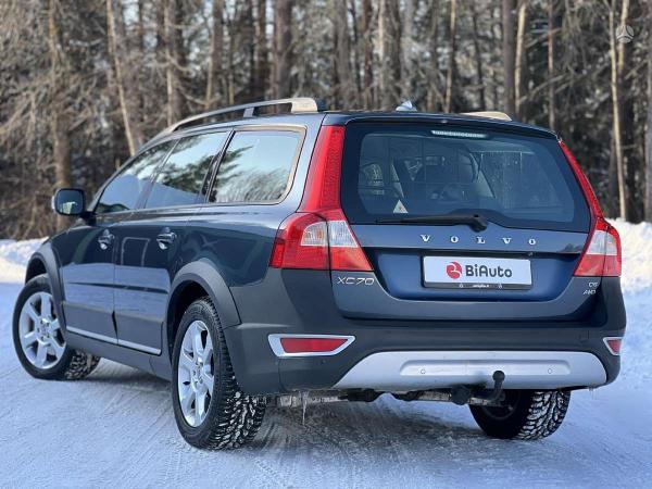 Zils Volvo XC70 2008 Utena, ar dzinēja tilpumu 2.40 L un nobraukumu 276 tūkst. km par 6350 €, foto 9 vietnē AUTOMOTO.COM.LV