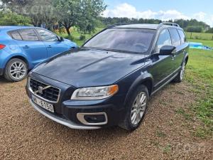 Zils Volvo XC70 2008 Aizkraukle, ar dzinēja tilpumu 2.40 L un nobraukumu 278 tūkst. km par 4800 €, foto  vietnē AUTOMOTO.COM.LV