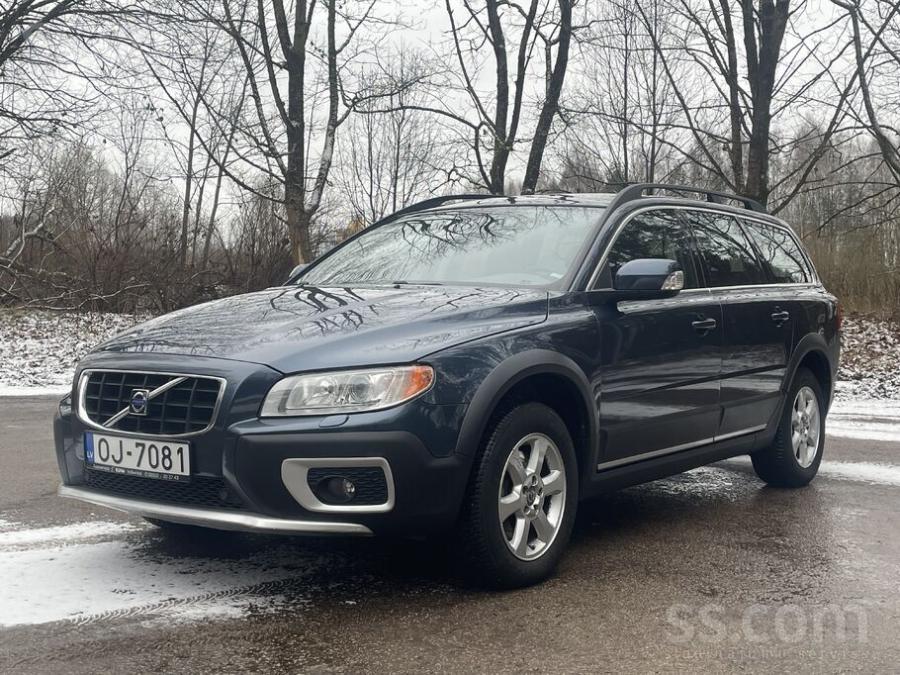 Blue Volvo XC70 2009 in Riga, with an engine capacity of 2.40 L and mileage of 340 thousand km for 6500 €, photo 1 on AUTOMOTO.COM.LV