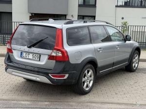 Blue Volvo XC70 2009 in Vilnius, with an engine capacity of 2.40 L and mileage of 395 thousand km for 3600 €, photo 8 on AUTOMOTO.COM.LV