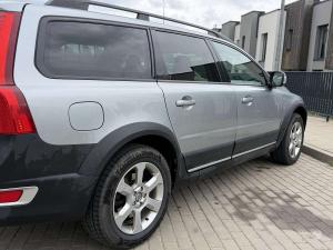 Blue Volvo XC70 2009 in Vilnius, with an engine capacity of 2.40 L and mileage of 395 thousand km for 3600 €, photo 11 on AUTOMOTO.COM.LV