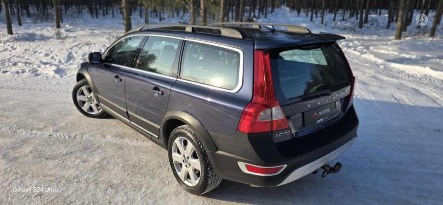 Zils Volvo XC70 2010 Kazlų Rūda, ar dzinēja tilpumu 2.40 L un nobraukumu 289 tūkst. km par 5800 €, foto 11 vietnē AUTOMOTO.COM.LV