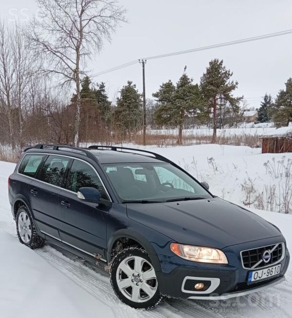 Blue Volvo XC70 2010 in Tukums, with an engine capacity of 2.40 L and mileage of 0 thousand km for 7100 €, photo 1 on AUTOMOTO.COM.LV