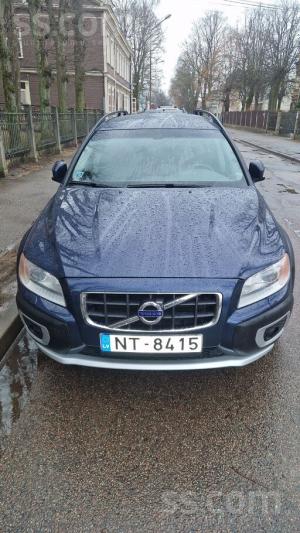 Zils Volvo XC70 2010 Rīga, ar dzinēja tilpumu 2.40 L un nobraukumu 295 tūkst. km par 9300 €, foto 9 vietnē AUTOMOTO.COM.LV
