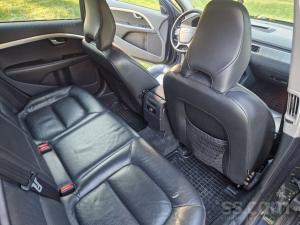 Zils Volvo XC70 2010 Rīga, ar dzinēja tilpumu 2.40 L un nobraukumu 295 tūkst. km par 9300 €, foto 15 vietnē AUTOMOTO.COM.LV