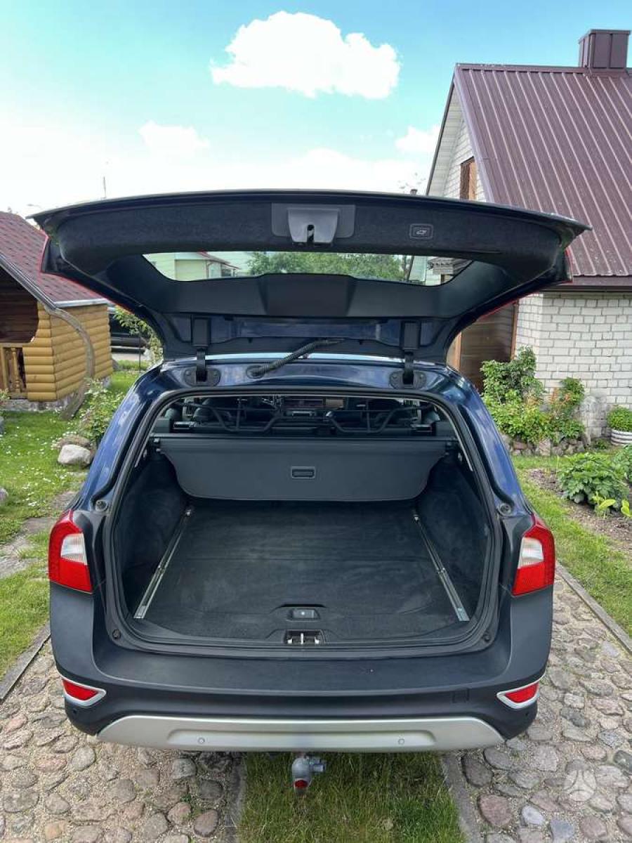 Zils Volvo XC70 2010 Šalčininkai, ar dzinēja tilpumu 2.40 L un nobraukumu 284 tūkst. km par 5400 €, foto 7 vietnē AUTOMOTO.COM.LV