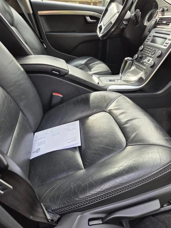 Zils Volvo XC70 2010 Jūrmala, ar dzinēja tilpumu 2.00 L un nobraukumu 340 tūkst. km par 7450 €, foto 5 vietnē AUTOMOTO.COM.LV