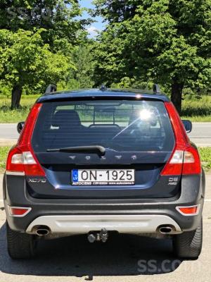 Zils Volvo XC70 2010 Ogre, ar dzinēja tilpumu 2.40 L un nobraukumu 285 tūkst. km par 8470 €, foto 8 vietnē AUTOMOTO.COM.LV