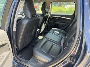 Blue Volvo XC70 2010 in Alytus, with an engine capacity of 2.00 L and mileage of 285 thousand km for 6750 €, photo 11 on AUTOMOTO.COM.LV
