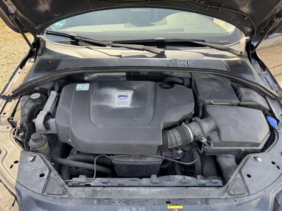 Blue Volvo XC70 2010 in Alytus, with an engine capacity of 2.00 L and mileage of 285 thousand km for 6750 €, photo 23 on AUTOMOTO.COM.LV