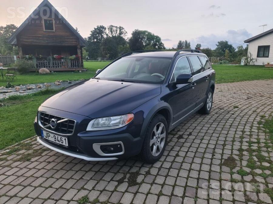 Zils Volvo XC70 2010 Rīga, ar dzinēja tilpumu 2.40 L un nobraukumu 327 tūkst. km par 5500 €, foto 3 vietnē AUTOMOTO.COM.LV