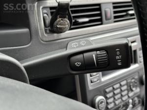 Zils Volvo XC70 2010 Rīga, ar dzinēja tilpumu 2.40 L un nobraukumu 324 tūkst. km par 6150 €, foto 11 vietnē AUTOMOTO.COM.LV