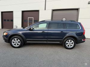 Blue Volvo XC70 2010 in Utena, with an engine capacity of 1.98 L and mileage of 344 thousand km for 6600 €, photo 21 on AUTOMOTO.COM.LV