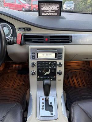 Blue Volvo XC70 2010 in Utena, with an engine capacity of 1.98 L and mileage of 344 thousand km for 6600 €, photo 41 on AUTOMOTO.COM.LV