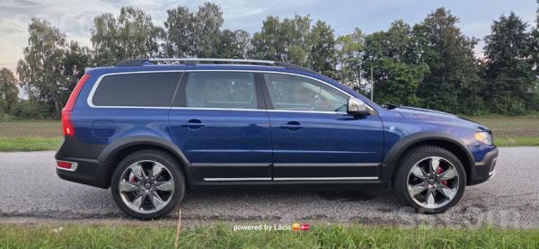 Volvo XC70 2010 Rīga vietnē Zils Volvo XC70 2010 Rīga, ar dzinēja tilpumu 2.40 L un nobraukumu 383 tūkst. km par 9100 €, foto 8 vietnē AUTOMOTO.COM.LV