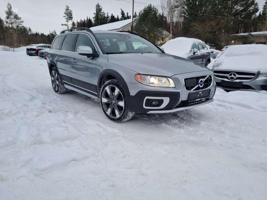 Zils Volvo XC70 2011 Ukmergė, ar dzinēja tilpumu 2.40 L un nobraukumu 300 tūkst. km par 7950 €, foto 1 vietnē AUTOMOTO.COM.LV