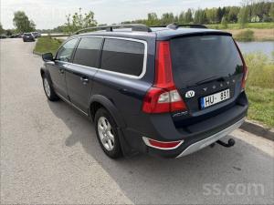 Zils Volvo XC70 2011 Ogre, ar dzinēja tilpumu 2.00 L un nobraukumu 490 tūkst. km par 5250 €, foto 5 vietnē AUTOMOTO.COM.LV