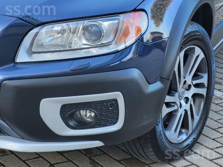 Zils Volvo XC70 2011 Jelgava, ar dzinēja tilpumu 2.00 L un nobraukumu 311 tūkst. km par 7990 €, foto 3 vietnē AUTOMOTO.COM.LV