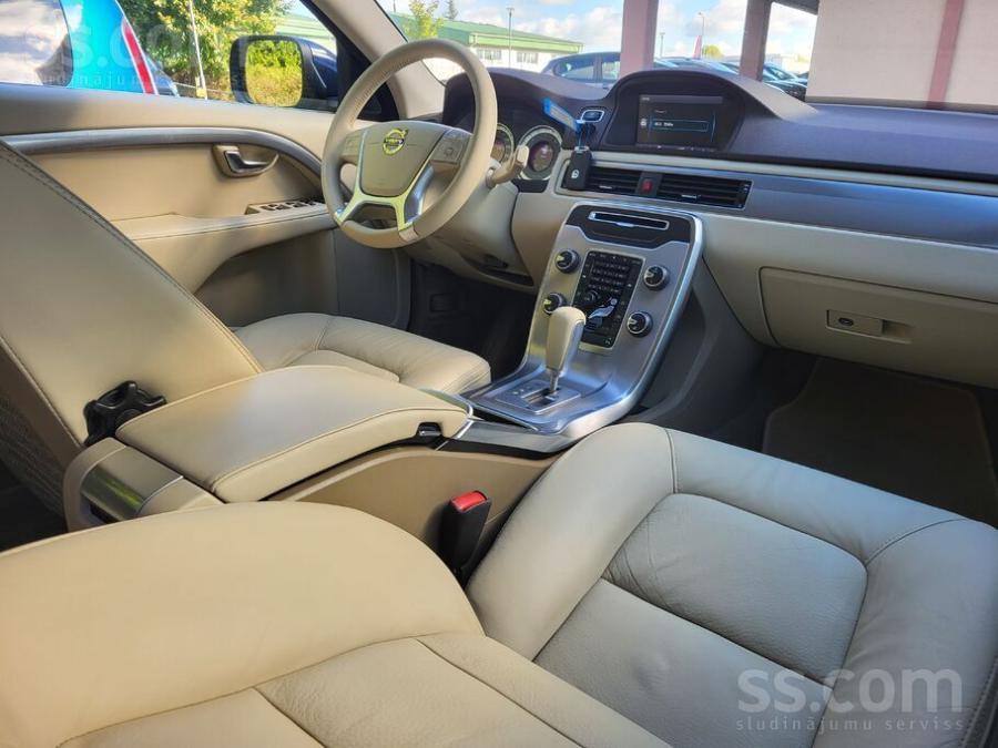 Zils Volvo XC70 2011 Jelgava, ar dzinēja tilpumu 2.00 L un nobraukumu 311 tūkst. km par 7990 €, foto 18 vietnē AUTOMOTO.COM.LV