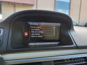 Zils Volvo XC70 2011 Jelgava, ar dzinēja tilpumu 2.00 L un nobraukumu 311 tūkst. km par 7990 €, foto 24 vietnē AUTOMOTO.COM.LV