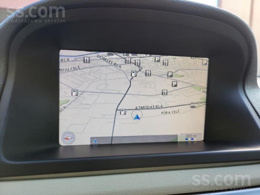 Zils Volvo XC70 2011 Jelgava, ar dzinēja tilpumu 2.00 L un nobraukumu 311 tūkst. km par 7990 €, foto 25 vietnē AUTOMOTO.COM.LV