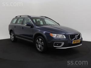 Zils Volvo XC70 2011 Jelgava, ar dzinēja tilpumu 2.00 L un nobraukumu 311 tūkst. km par 7990 €, foto 33 vietnē AUTOMOTO.COM.LV