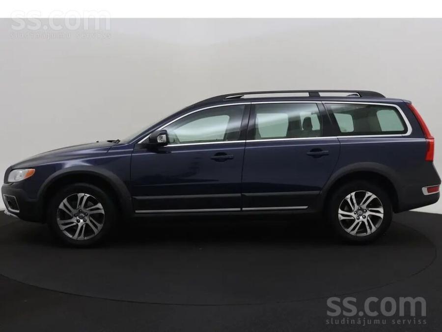 Zils Volvo XC70 2011 Jelgava, ar dzinēja tilpumu 2.00 L un nobraukumu 311 tūkst. km par 7990 €, foto 34 vietnē AUTOMOTO.COM.LV