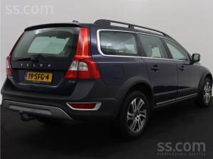 Zils Volvo XC70 2011 Jelgava, ar dzinēja tilpumu 2.00 L un nobraukumu 311 tūkst. km par 7990 €, foto 35 vietnē AUTOMOTO.COM.LV
