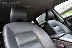 Blue Volvo XC70 2012 in Tukums, with an engine capacity of 2.00 L and mileage of 373 thousand km for 3390 €, photo 10 on AUTOMOTO.COM.LV