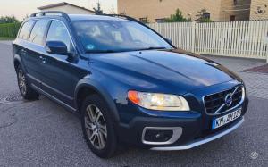 Blue Volvo XC70 2012 in Panevezys, with an engine capacity of 1.98 L and mileage of 311 thousand km for 6900 €, photo 8 on AUTOMOTO.COM.LV