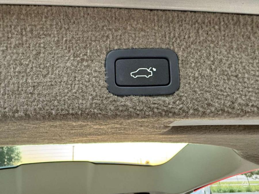 Zils Volvo XC70 2012 Šauļi, ar dzinēja tilpumu 3.00 L un nobraukumu 245 tūkst. km par 8750 €, foto 19 vietnē AUTOMOTO.COM.LV