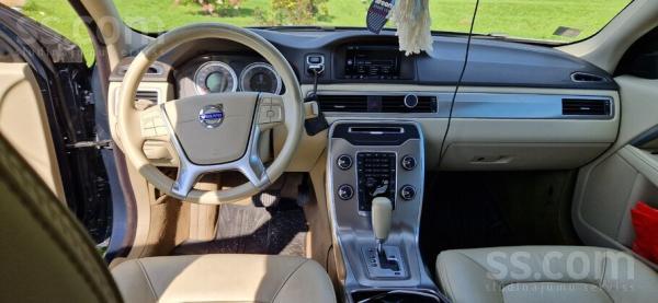 Zils Volvo XC70 2012 Tukums, ar dzinēja tilpumu 2.40 L un nobraukumu 320 tūkst. km par 11000 €, foto 9 vietnē AUTOMOTO.COM.LV