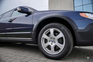 Zils Volvo XC70 2012 Marijampole, ar dzinēja tilpumu 2.40 L un nobraukumu 315 tūkst. km par 8950 €, foto 5 vietnē AUTOMOTO.COM.LV