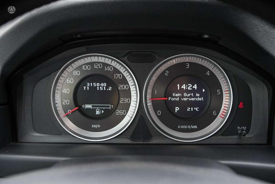 Zils Volvo XC70 2012 Marijampole, ar dzinēja tilpumu 2.40 L un nobraukumu 315 tūkst. km par 8950 €, foto 21 vietnē AUTOMOTO.COM.LV