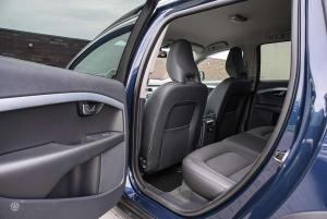 Zils Volvo XC70 2012 Marijampole, ar dzinēja tilpumu 2.40 L un nobraukumu 315 tūkst. km par 8950 €, foto 28 vietnē AUTOMOTO.COM.LV